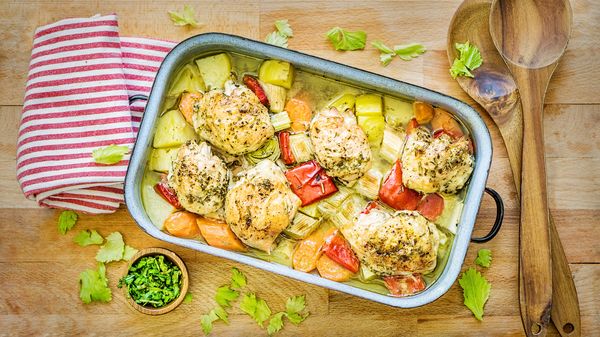 Kuře pečené na jablkách a na cideru