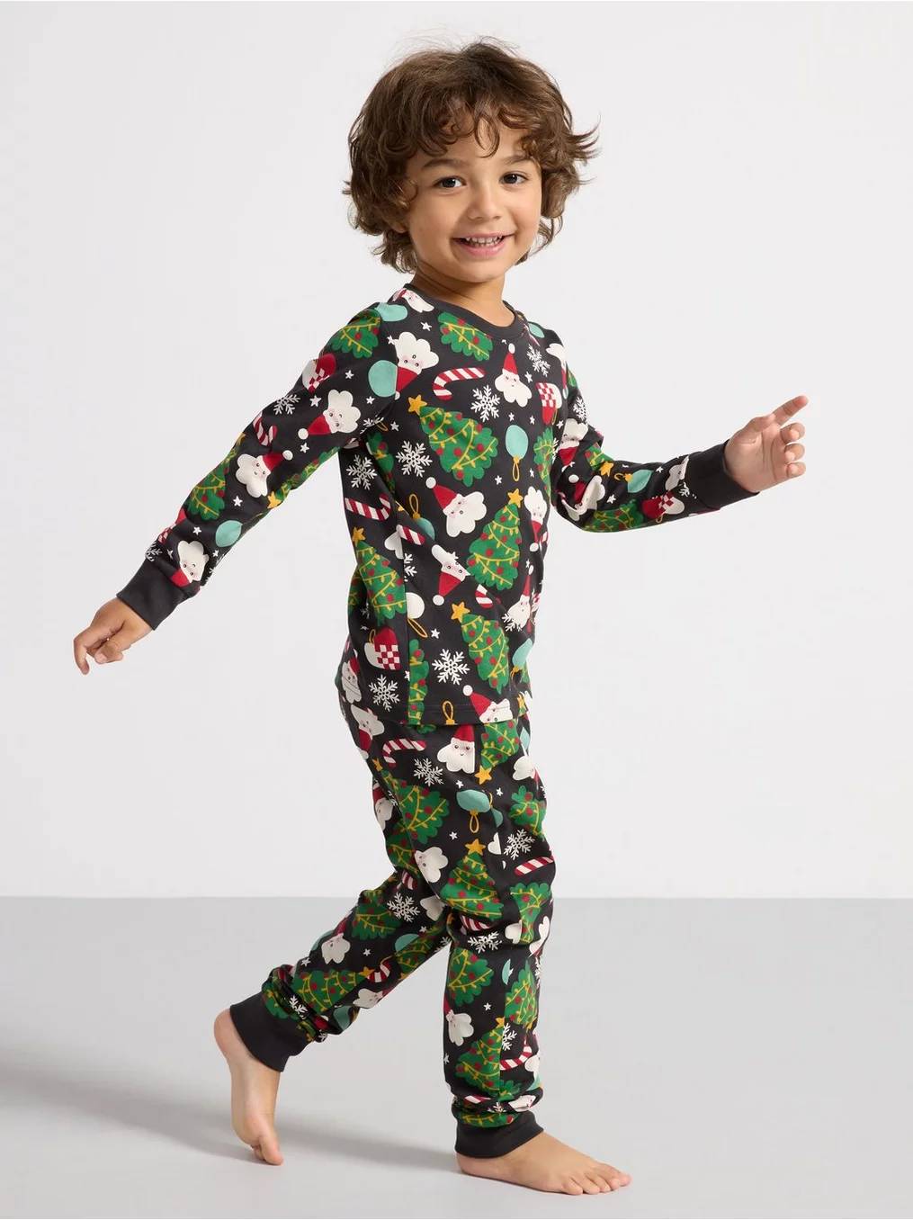 Foto: Nejhezčí vánoční pyžama pro celou rodinu: Můžete v nich nejen ...