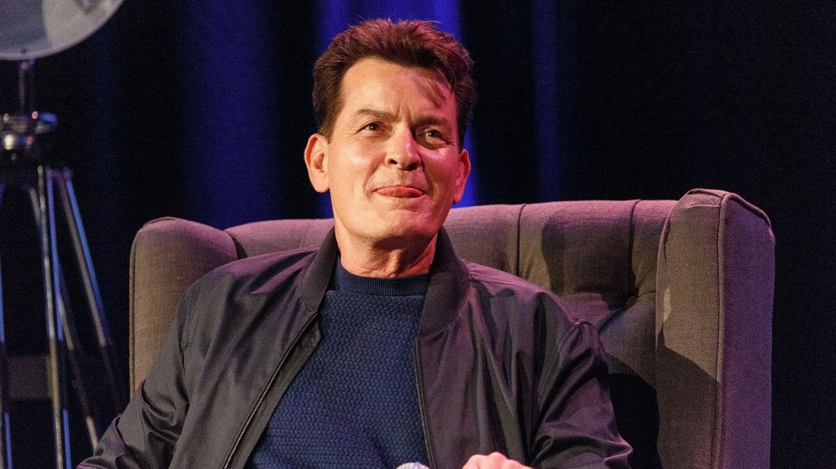 Charlie Sheen šokuje: Spal jsem i s muži. No a? Některé věci byly divné ...